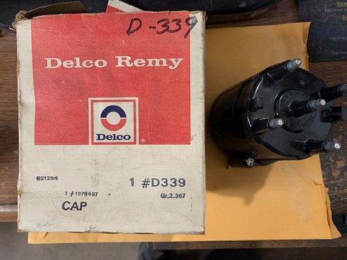 NOS DELCO REMY D339, 1978497 DISTRIBUTOR CAP | eBay