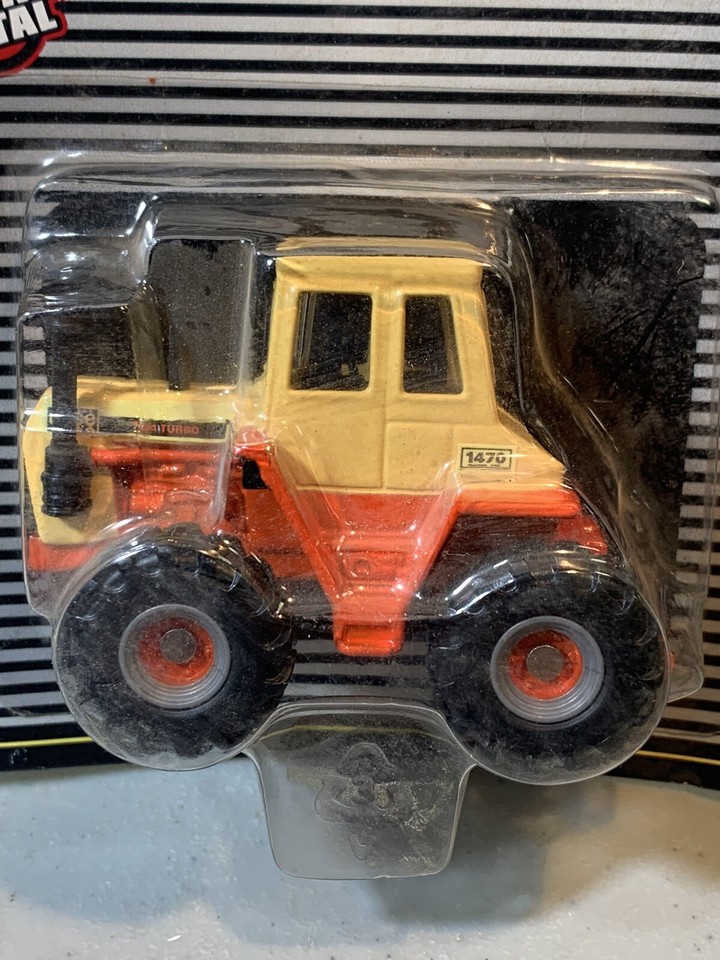 Case 1470 Traction King Tractor in Striped Package 1/64 Scale NIP BY ...