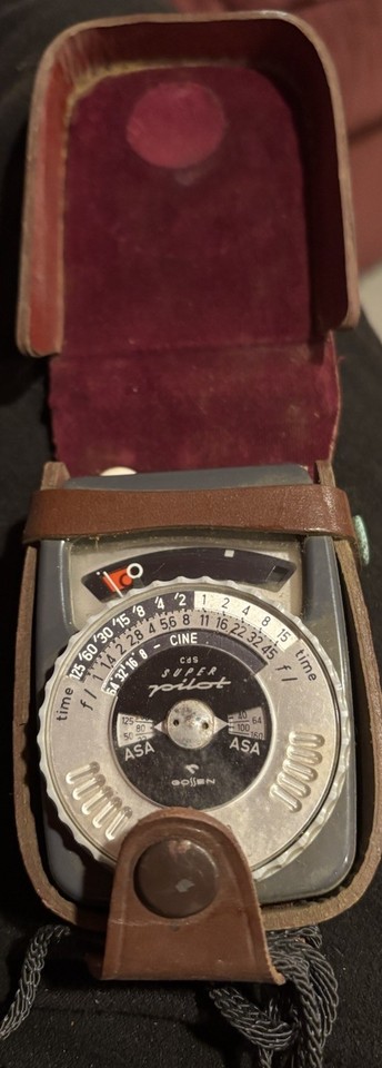 Vintage Gossen Super Pilot Light Meter with Leather Case - West Germany ...