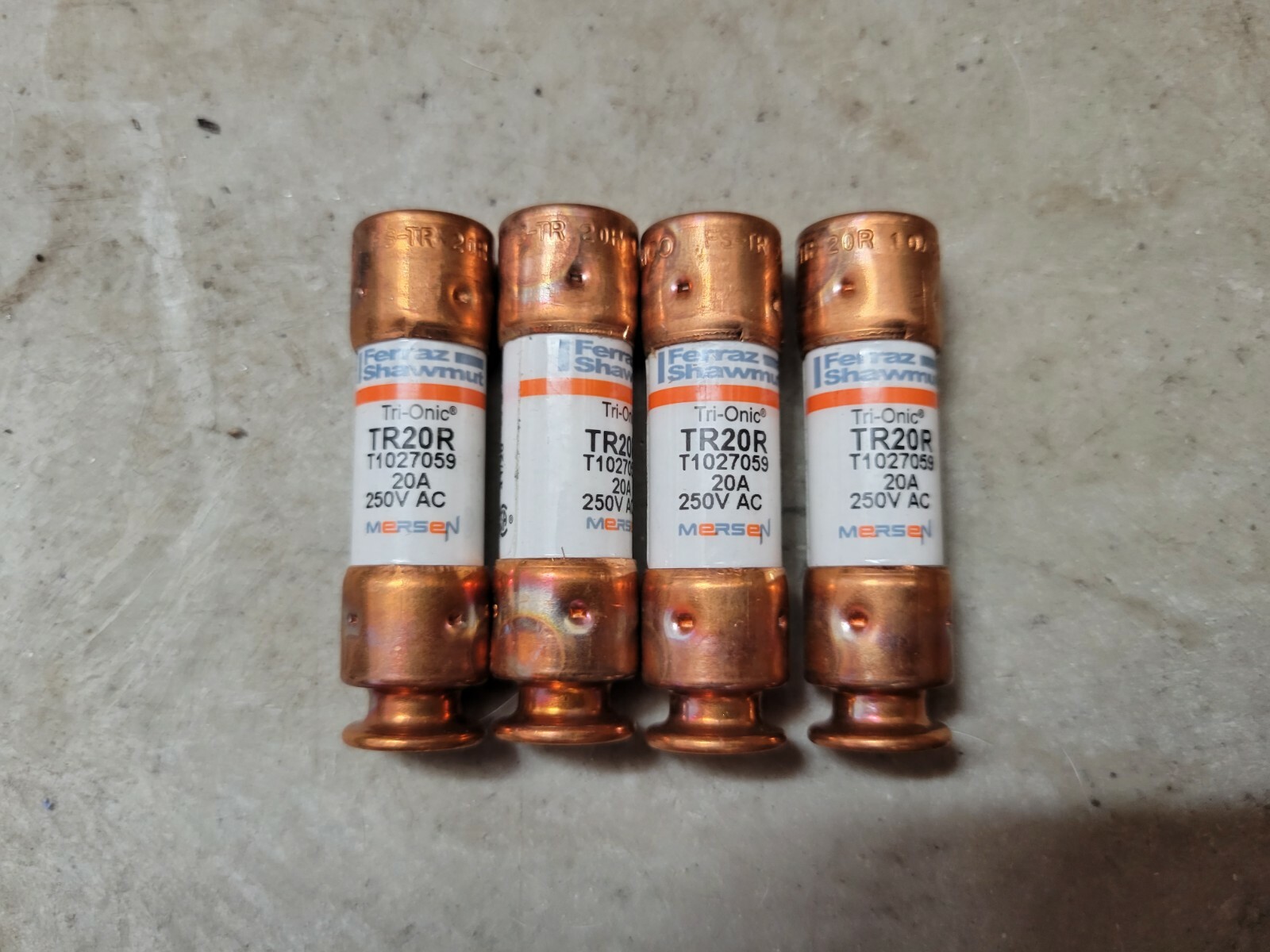 Ferraz Shawmut TR20R Tri-onic Fuses (New Lot of 4) | eBay