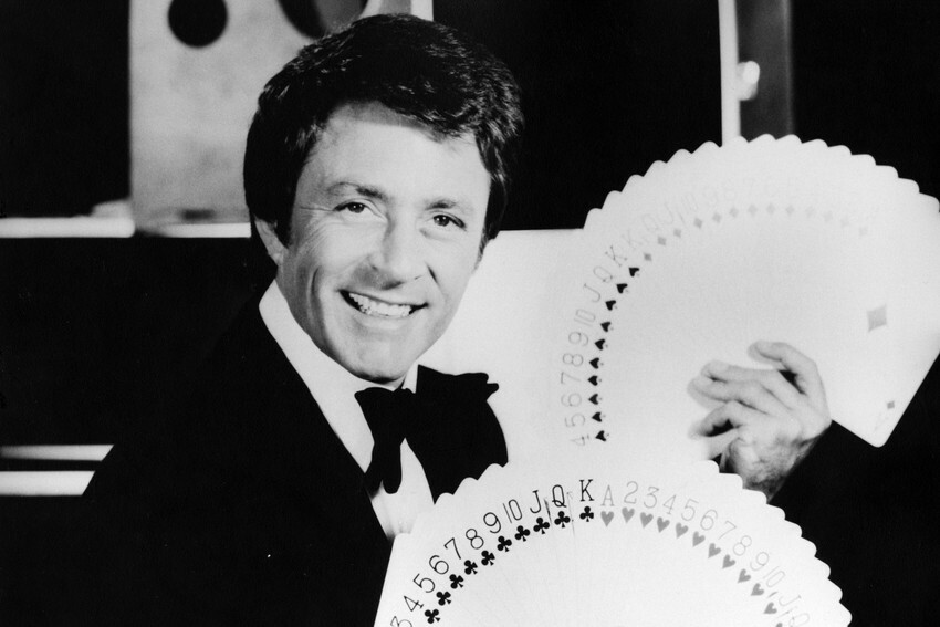 Bill Bixby The Magician 18x24 Poster Fanning Deck Of Cards | eBay
