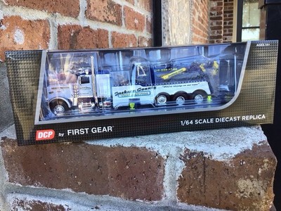 1/64 DCP Jackson County Tow Service Peterbilt 389 Rotator Wrecker Tow ...