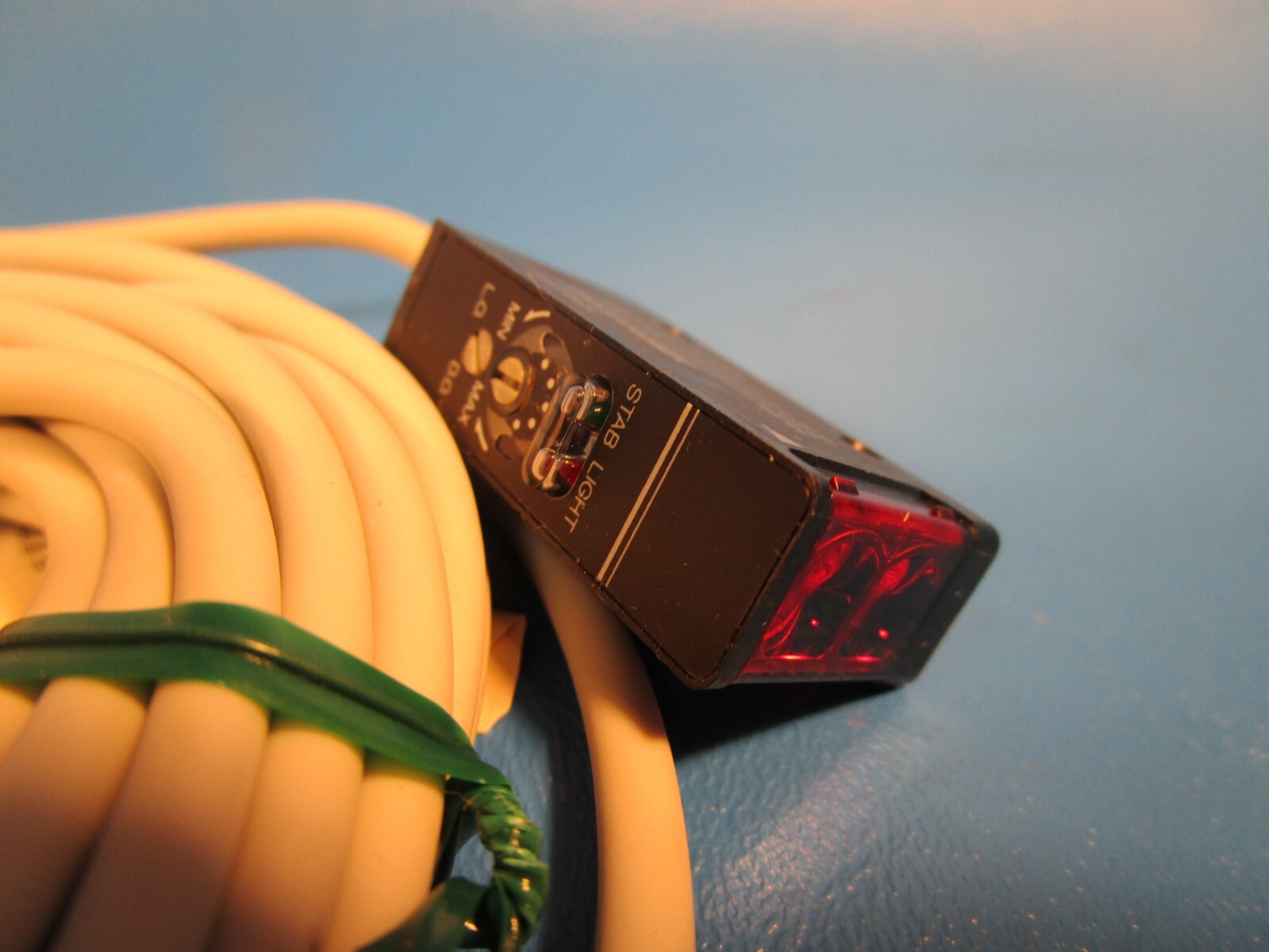 Yamatake HPA-T11-L05 Photoelectric Sensor Assembly, includes HPA-E11 ...