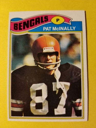 VINTAGE PAT McINALLY #152 CINCINNATI BENGALS - HARVARD CRIMSON - 1977 ...