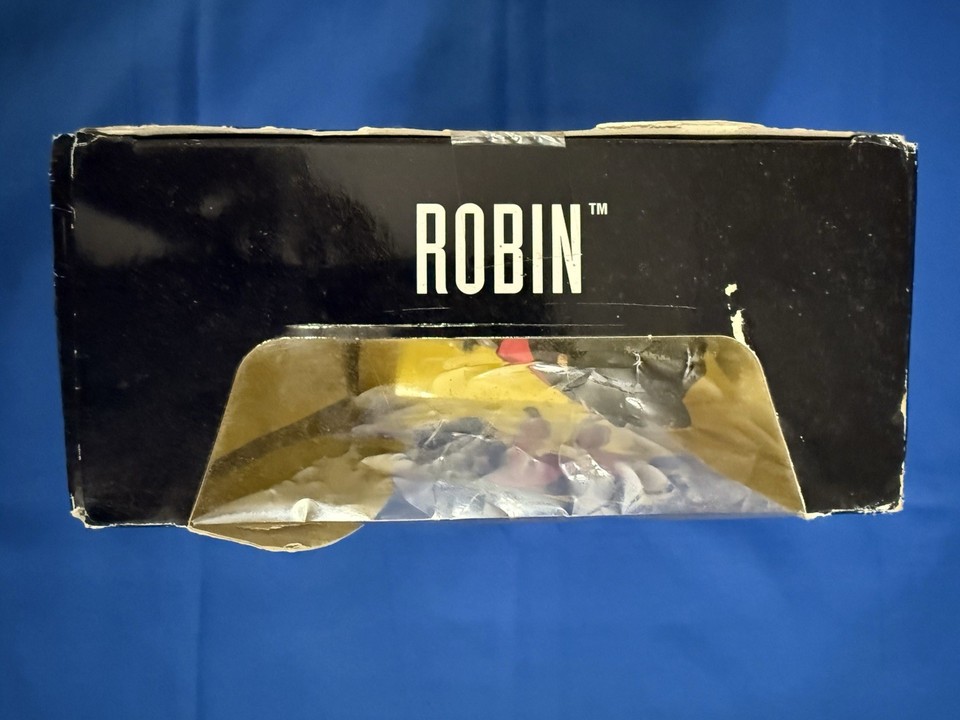 The New Batman Adventures Action Collectible 12" ROBIN Firing Weapon ...