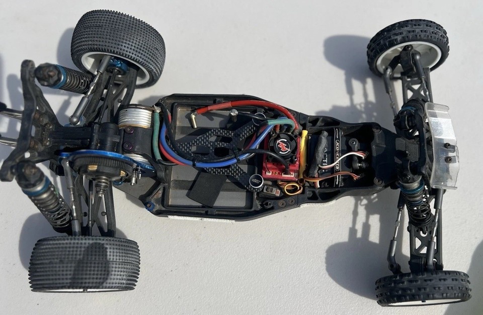Team Losi Racing RC Car 1/10 22 5.0 2 Wheel Drive DC ELITE Race Kit ...