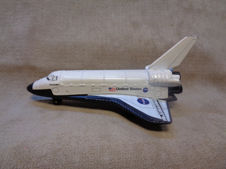 MATTEL 2009 MATCHBOX DIE CAST SPACE SHUTTLE DISCOVERY TOY (SC99) | eBay