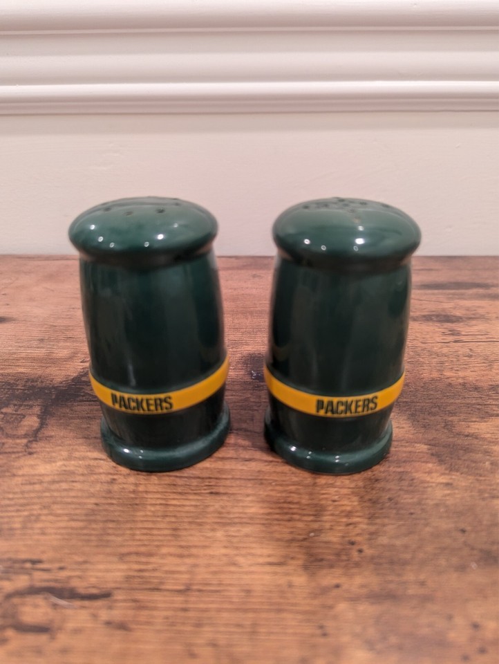 Green Bay Packers NFL Salt and Pepper Shakers Set | eBay
