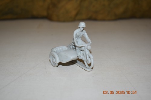 Vintage Marx Desert Fox Playset #4178 M.O. Light Gray Motorcycle ...