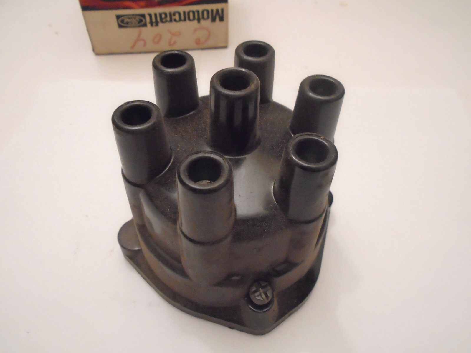NOS FORD MOTORCRAFT V8 DISTRIBUTOR CAP DHG-217 | eBay