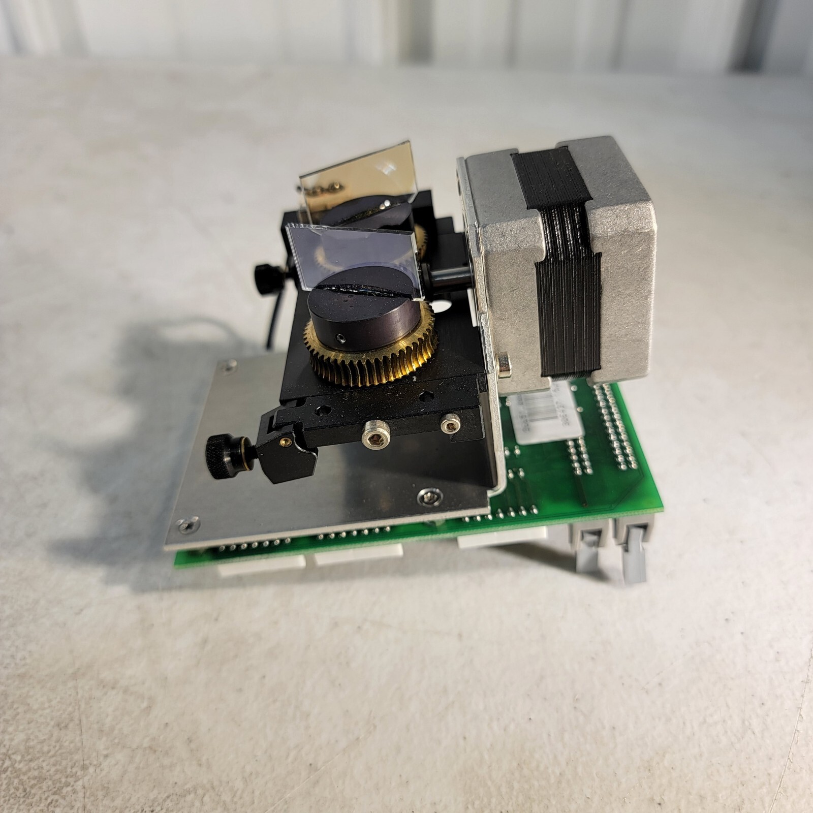 Bruker 26651.00684 Symmetrical Mirror Optical Stepper Assy Mass ...