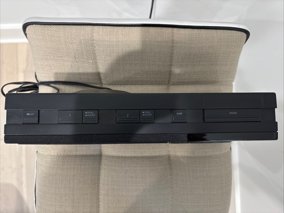 Vintage PROTON RS-420 Clock Radio, AM/FM with Aux Input, dual headphone ...