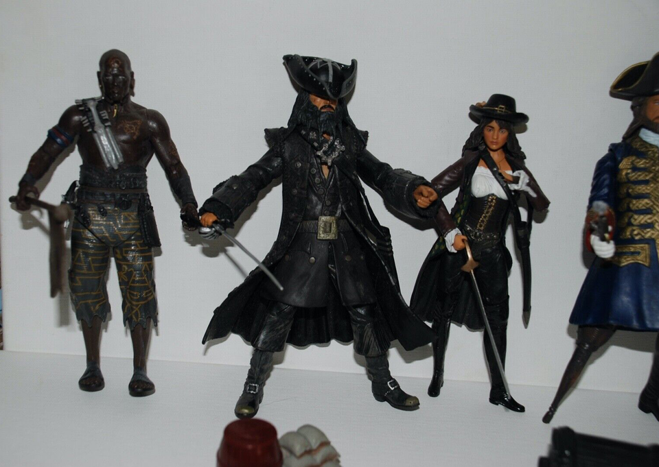 DISNEY PIRATES OF THE CARIBBEAN ACTION FIGURE LOT JACK, BARBOSA ...