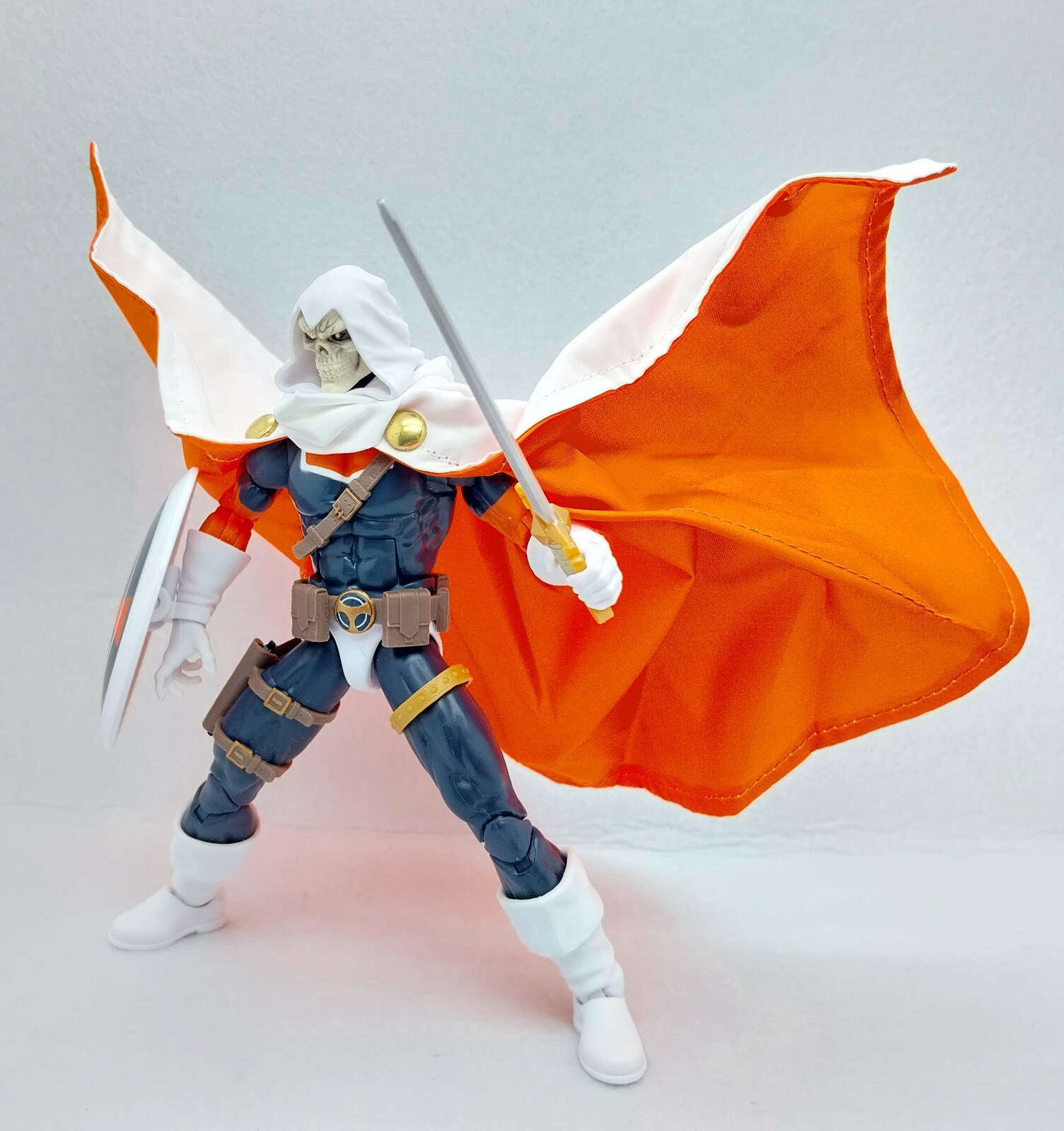 Marvel Legends The Cabal Taskmaster Dedicated Orange & White Wire Cape ...