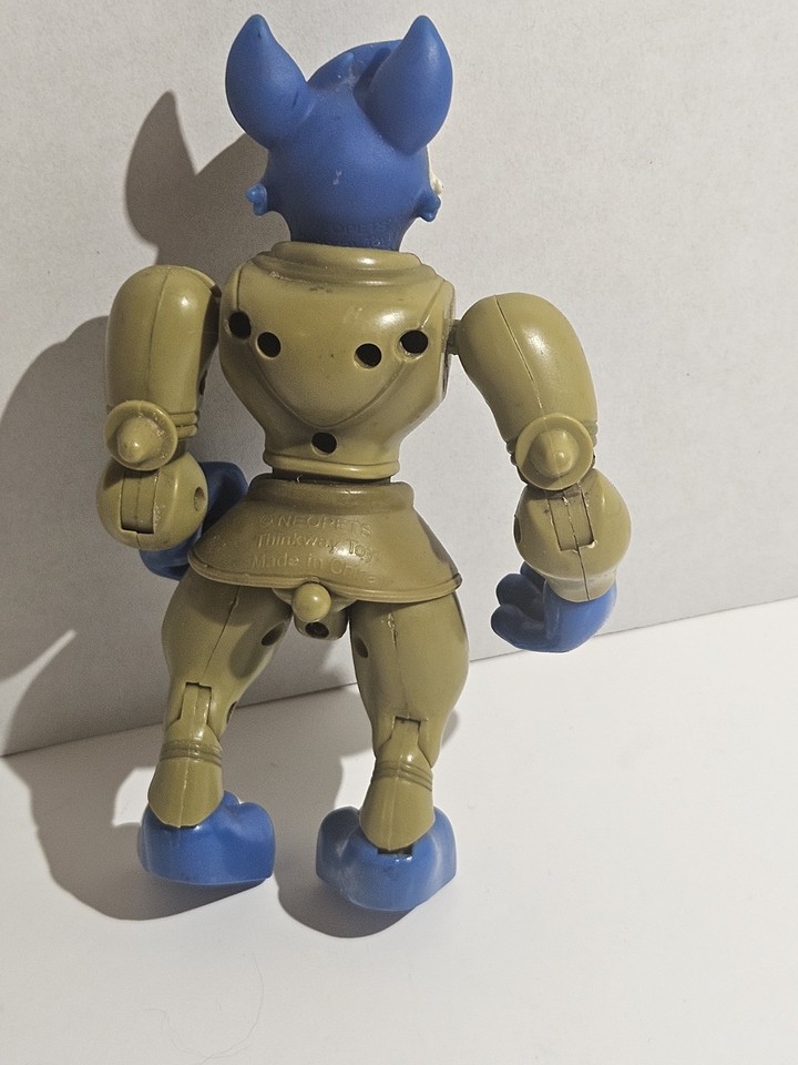 Neopets Jeran Lupe Legends of Neopia Figure Thinkway 2004 - Incomplete ...