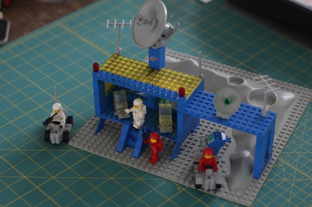 LEGO Space: Command Centre (926) for sale online | eBay