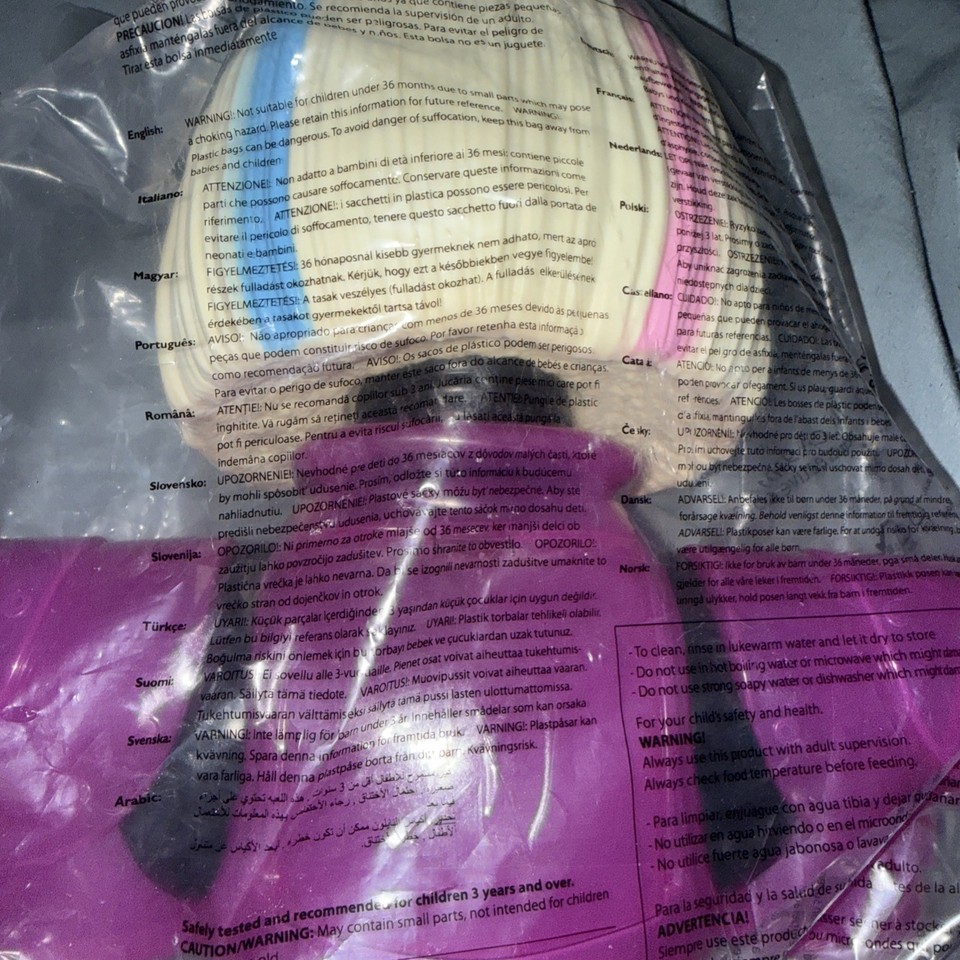 2025 Cinemark M3GAN 2.0 Megan Cyberpunk Popcorn Bucket In Sealed Bag ...