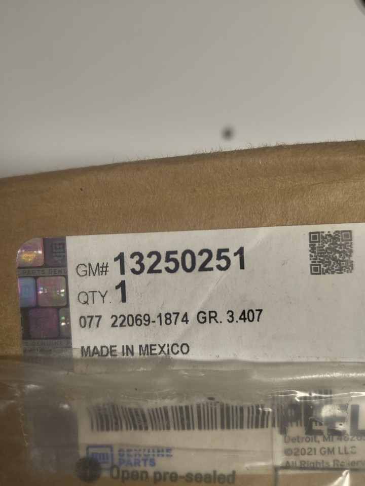 2010-2011 Buick LaCrosse Air Cleaner Hose Duct GM 13250251 NEW | eBay