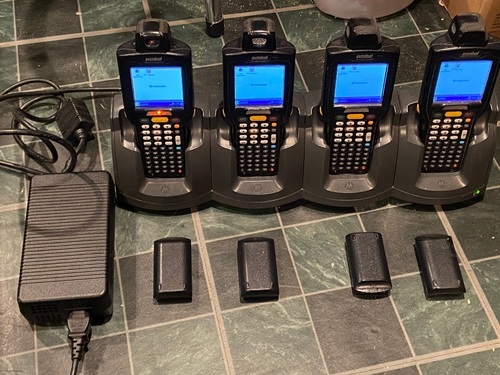 Symbol Charging Docking Bay Strip MCS3000 w/4 MC32NO Scanners *Pre ...