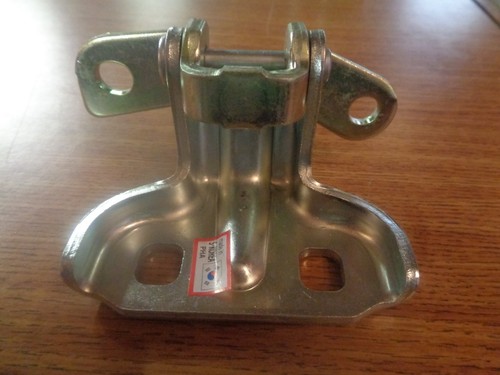 GM Hinge 13501714 ( DN4912 Bin DS7) | eBay