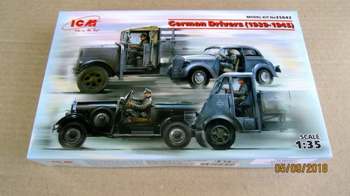 ICM 35642 - 1/35 German Drivers (1939-1945) WWII (4 figures) scale ...