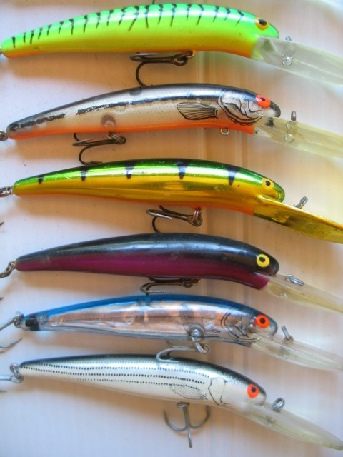 LOT Of 7 BOMBER DEEP LONG A 4 1/2" CRANKBAITS DEEP DIVERS | eBay