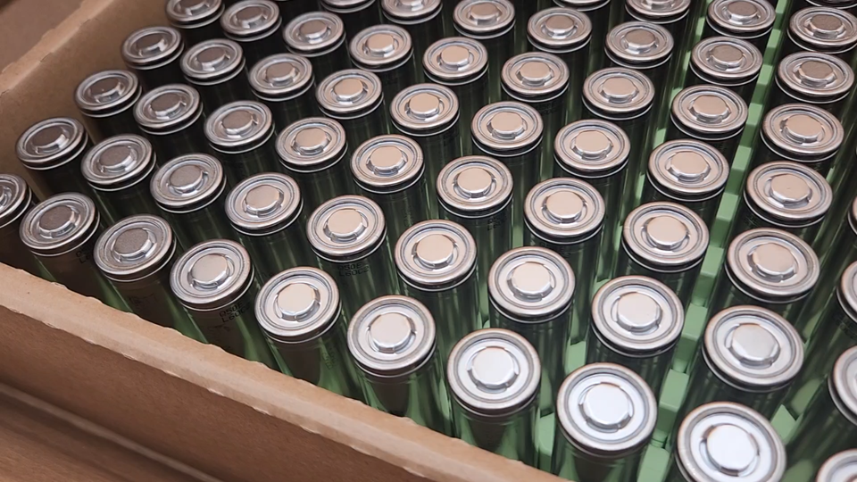 Case of Genuine Samsung / N50E 4900 mAh Batteries / 130 Count ...