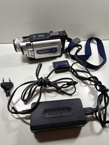 Sony Digital Handycam Mini enregistreur DV DCR-TRV17E 120x zoom ...