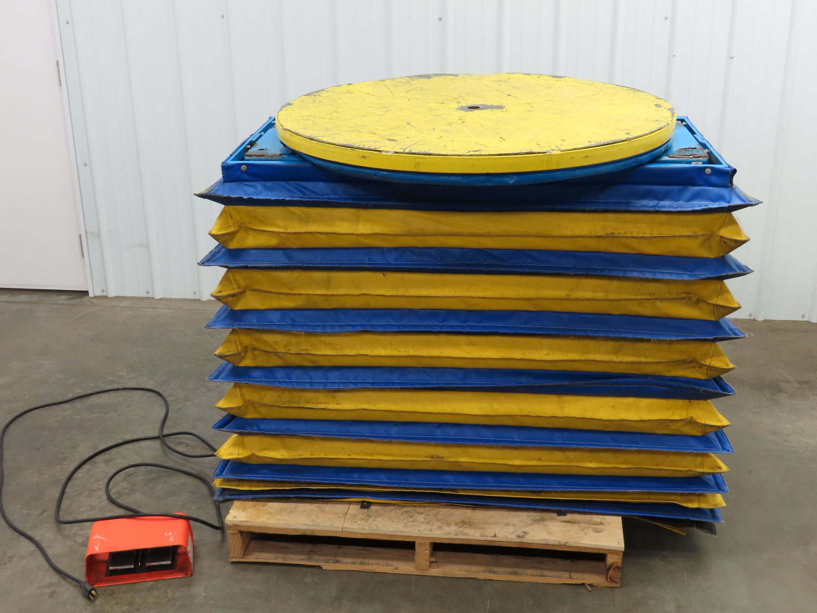 Bishamon L2K-TT 2000lb Hydraulic Scissor Lift Table 43" Rotating Top ...