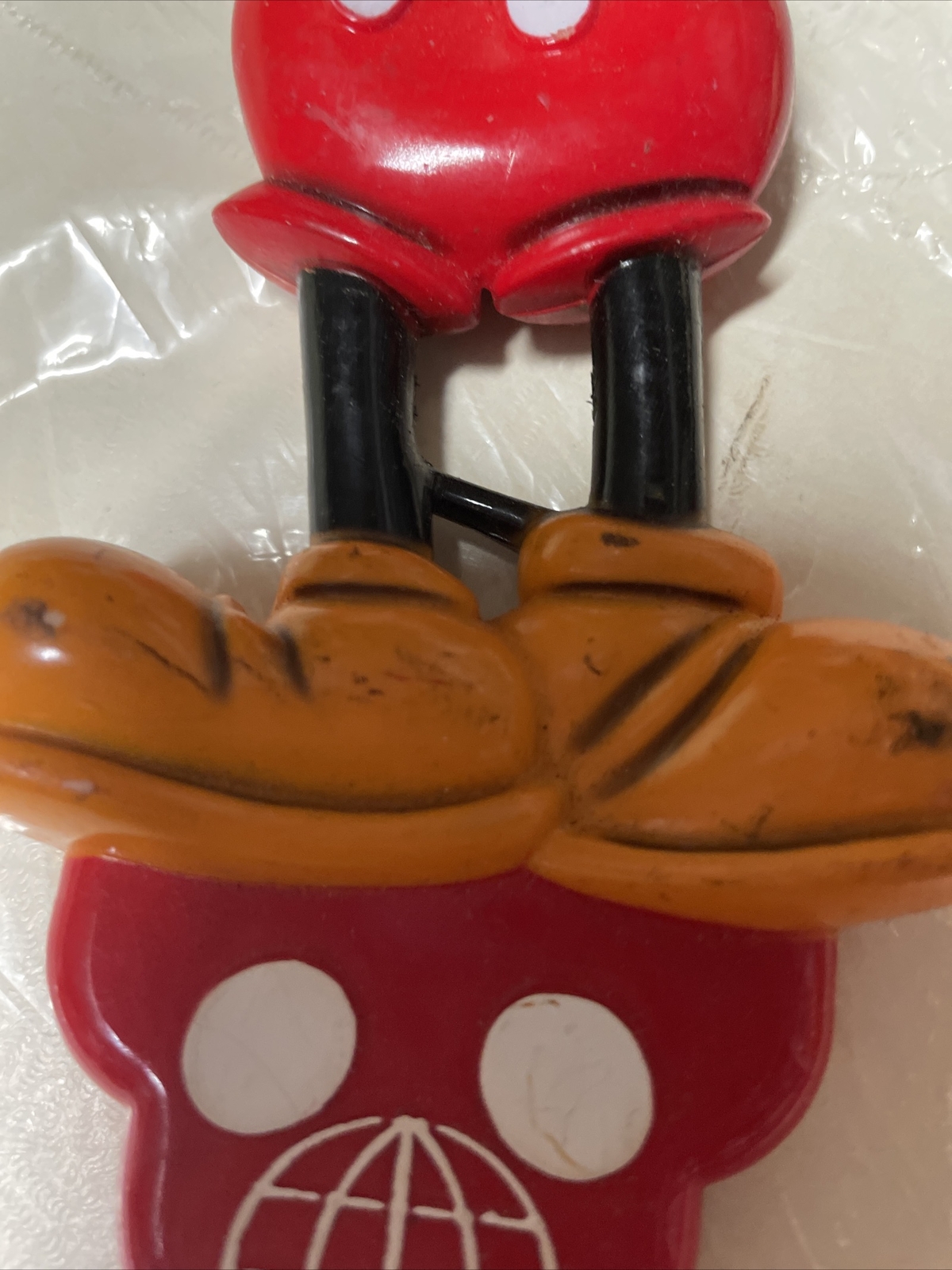 Vintage 1980s Walt Disney World Mickey Mouse Back Scratcher Souvenir ...