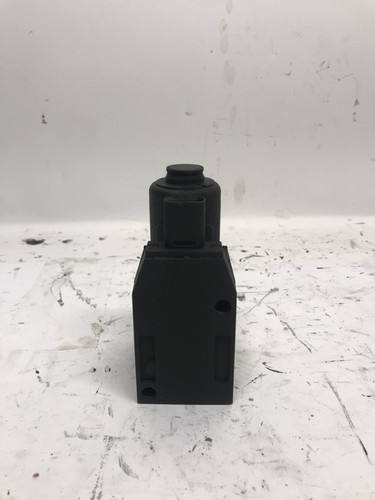 2007 Detroit Diesel Series 60 DDEC V 12.7L EGR Valve 23530299 (530 ...