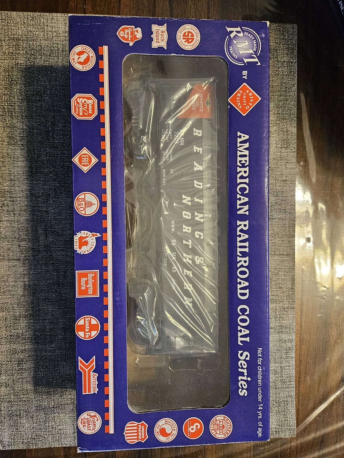 RMT model trains o scale 2-bay coal hopper 96212 #7202 (READING AND ...