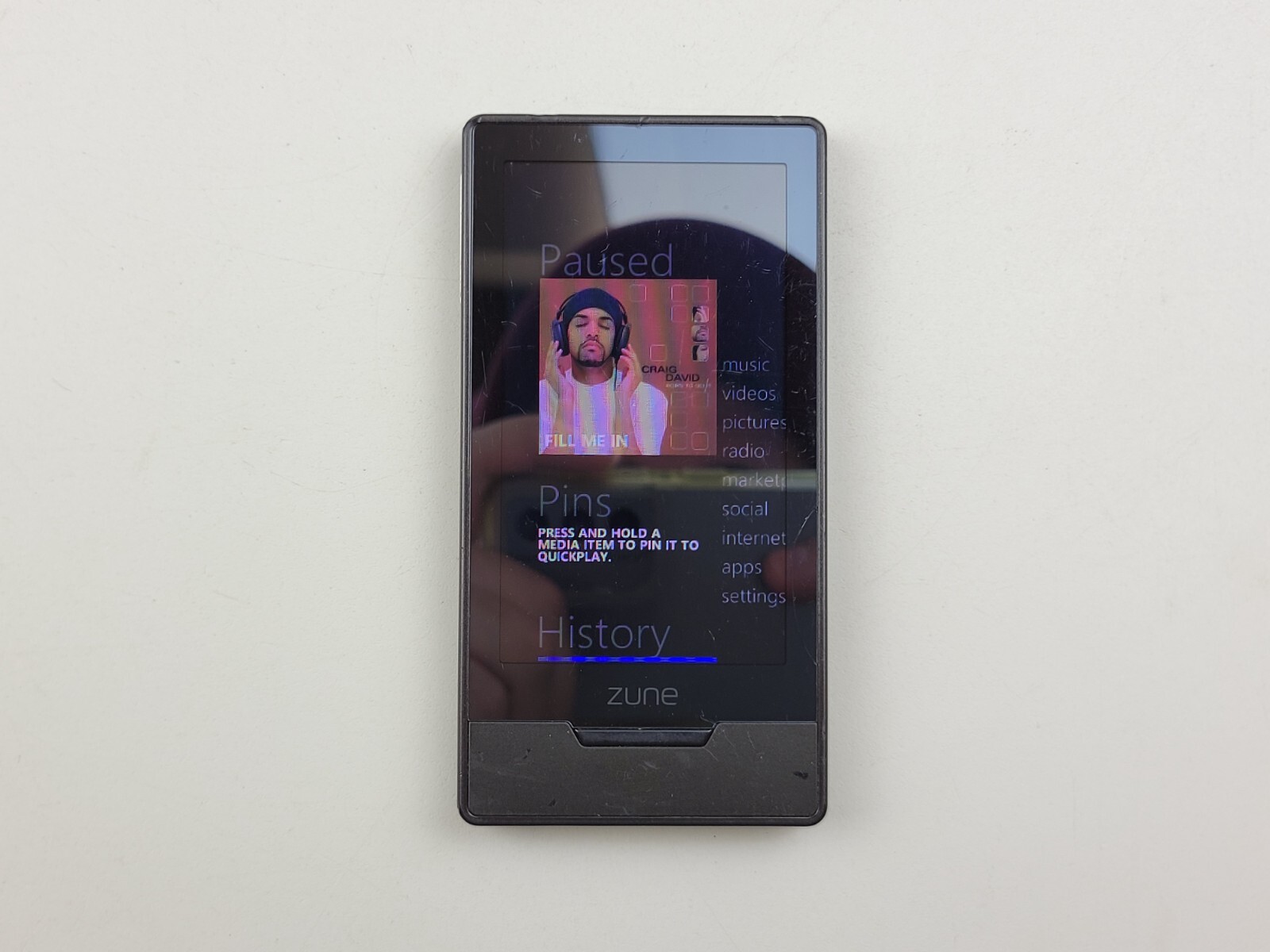 Microsoft Zune HD Digital Media MP3 Player (1395) 16GB - BLEMISHED ...