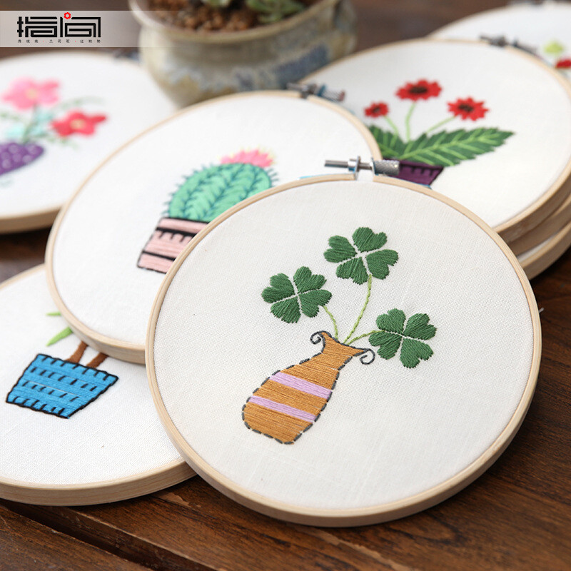 DIY Embroidery Kit for Beginners Flower Pattern Cross Stitch Needlework ...