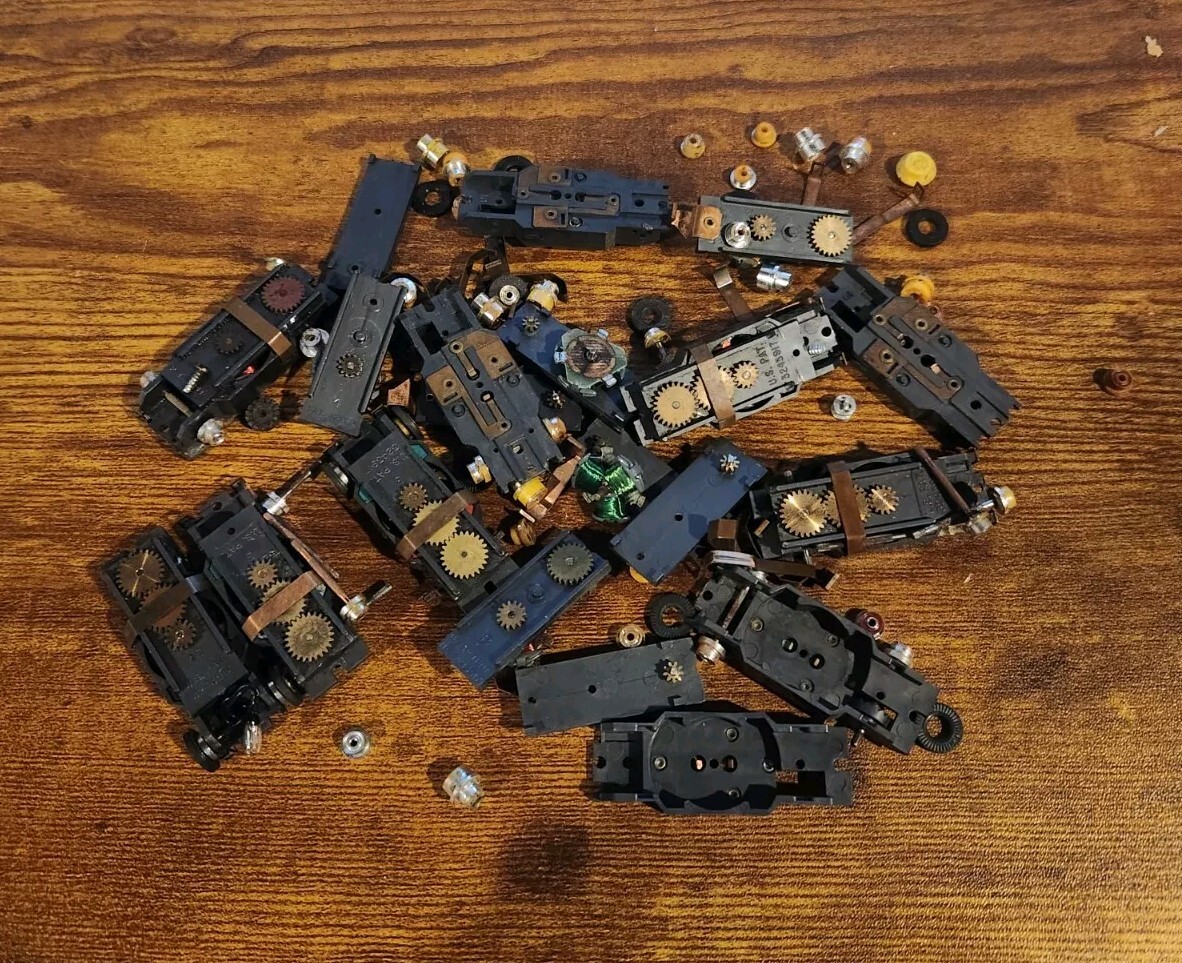 LOT of AURORA T-JET HO Scale JUNKYARD CHASSIS PARTS for parts | eBay