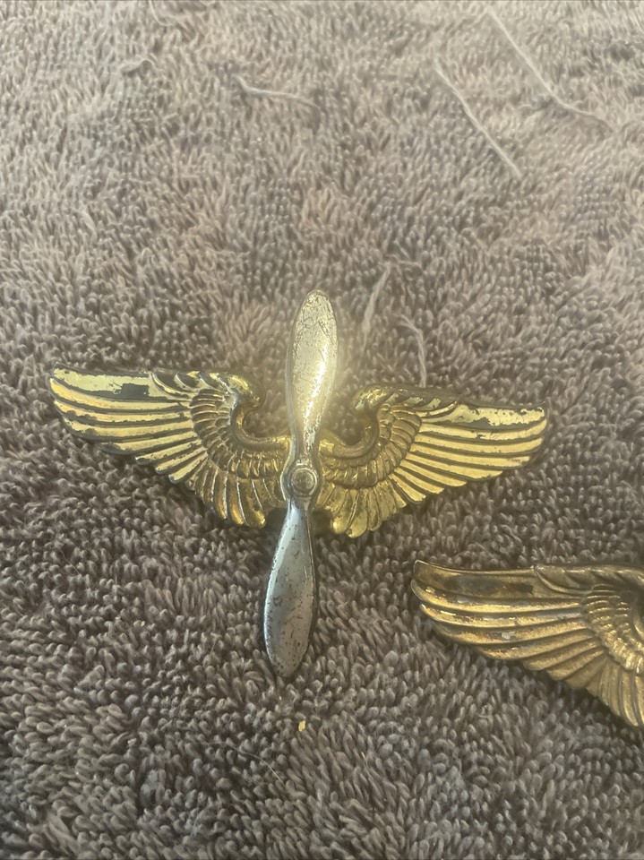 Vintage Aviation Cadet WW2 USAAF Hat Cap Screw-On Pin Badges | eBay