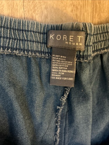 City Blue By Koret Woman Blue Elastic Waist Capri Pull On Denim Jeans ...