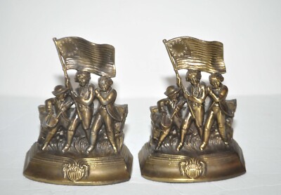 Pair 1974 SCC Brass/Metal American Revolution 13 Colonies Soldiers Flag ...