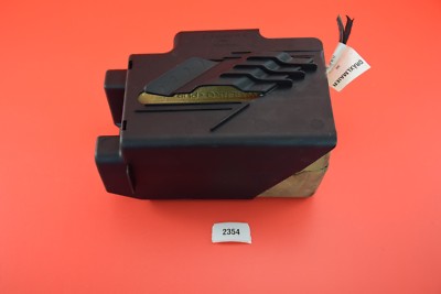 E4 06-09 MERCEDES CLS500 W219 SEDAN TRUNK CENTRAL LOCKING VACUUM PUMP ...