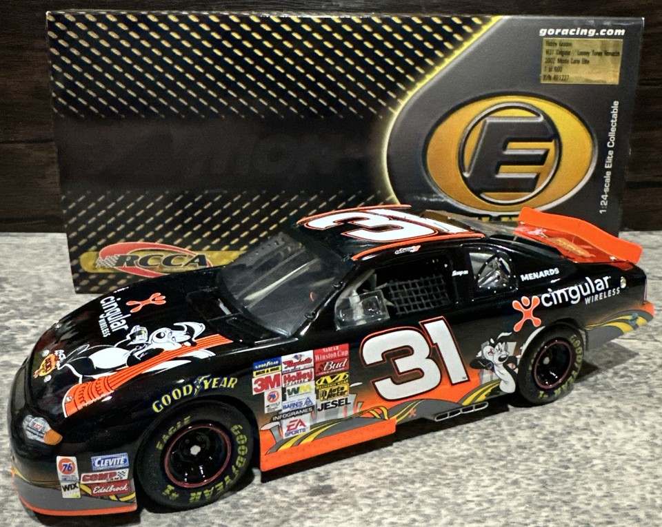 2002 Robby Gordon #31 Cingular/Looney Tunes Action 1:24 RCCA Elite NASCAR | eBay