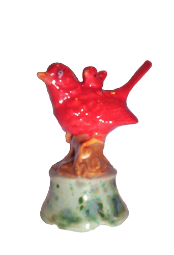++=Bird B*137 -61.103R Ceramic Red Birds on Grass Base Pie Bird | eBay ...