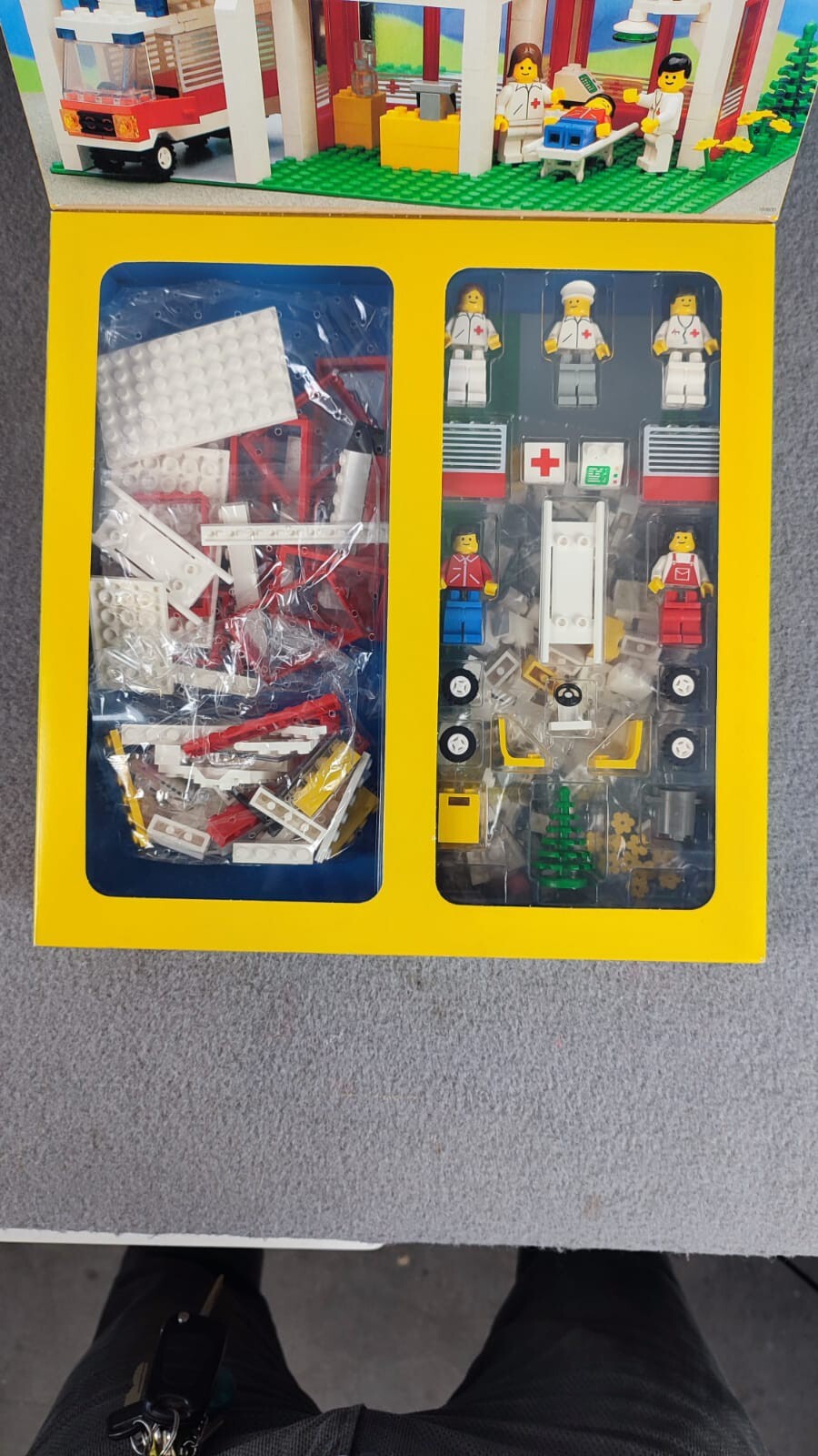 Lego 6380 Legoland Emergency Treatment Center -Hospital - Classic Town ...
