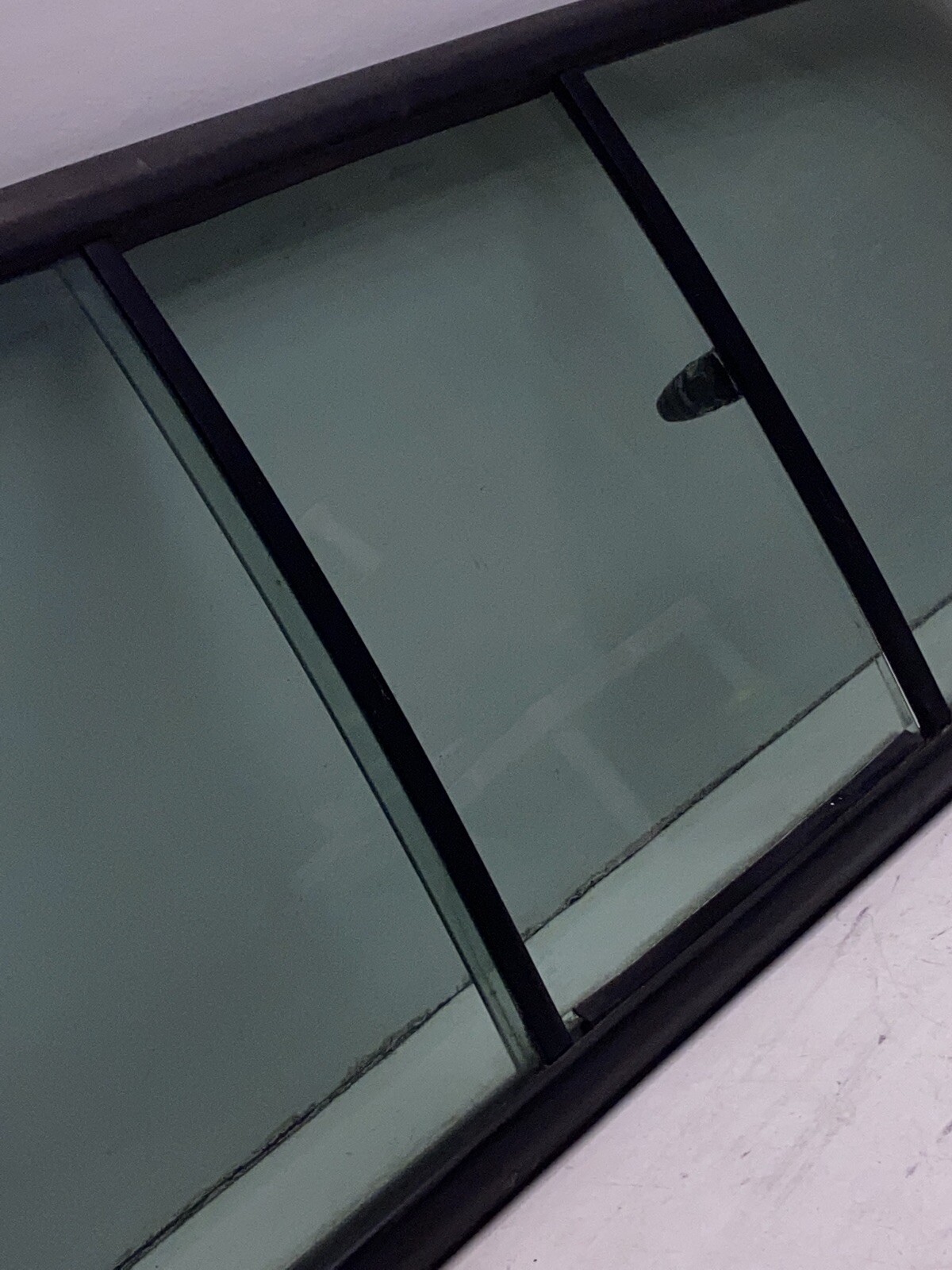 99-07 FORD F250 F350 REAR SLIDING WINDOW GLASS CARLITE FORD SUPER DUTY ...