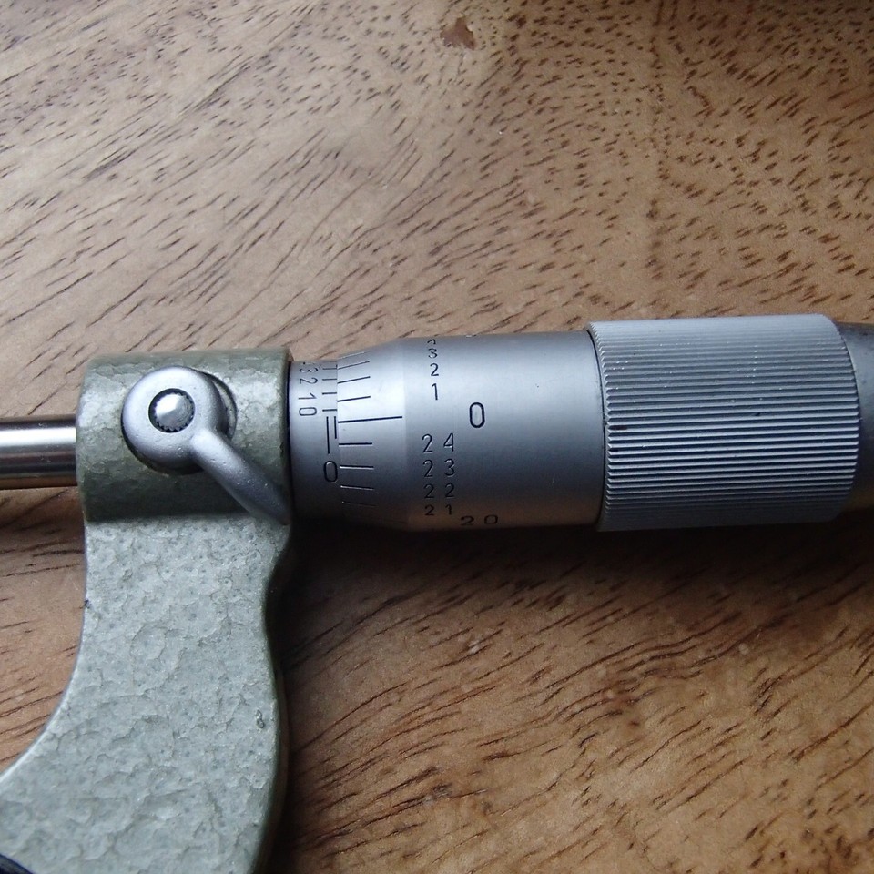 VIN Micrometer 1-2" .0001" w/ Box | eBay