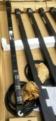 NEW Panduit QZ1B1N3BN30P1-V 30-Outlets Power Strip. PVIQ NETWORKED POU ...