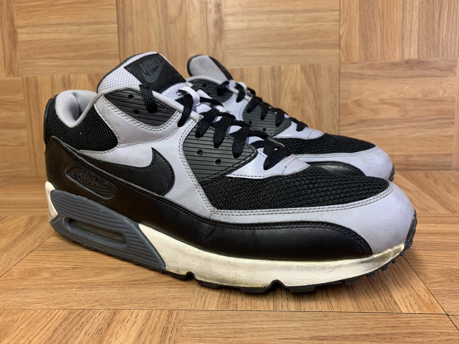 RARE🔥 Nike Air Max 90 Essential Black Wolf Gray Whit… - Gem