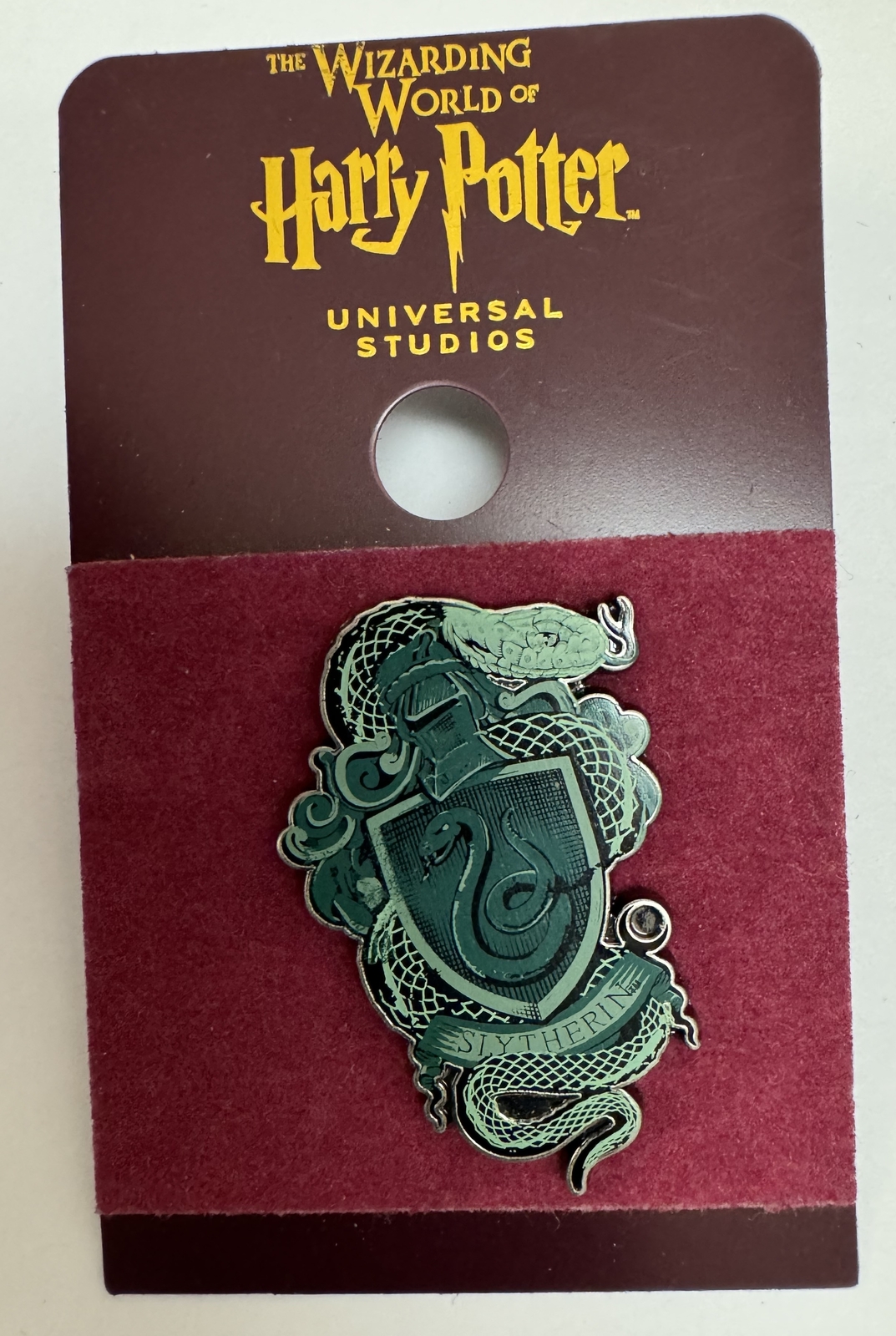 Warner Bros. Wizarding World of Harry Potter Green Snake Slytherin Pin ...