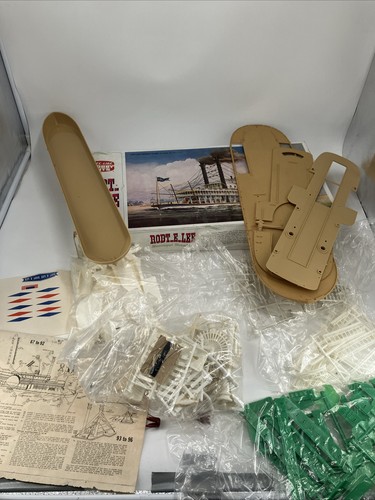 LIFE LIKE ROBERT E. LEE MISSISSIPPI STEAMBOAT SHIP MODEL KIT 09237 | eBay