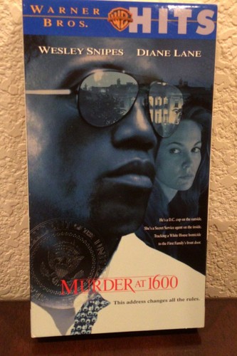 Warner Bros. MURDER AT 1600 VHS, 1997, Starring: Wesley Snipes, Diane ...