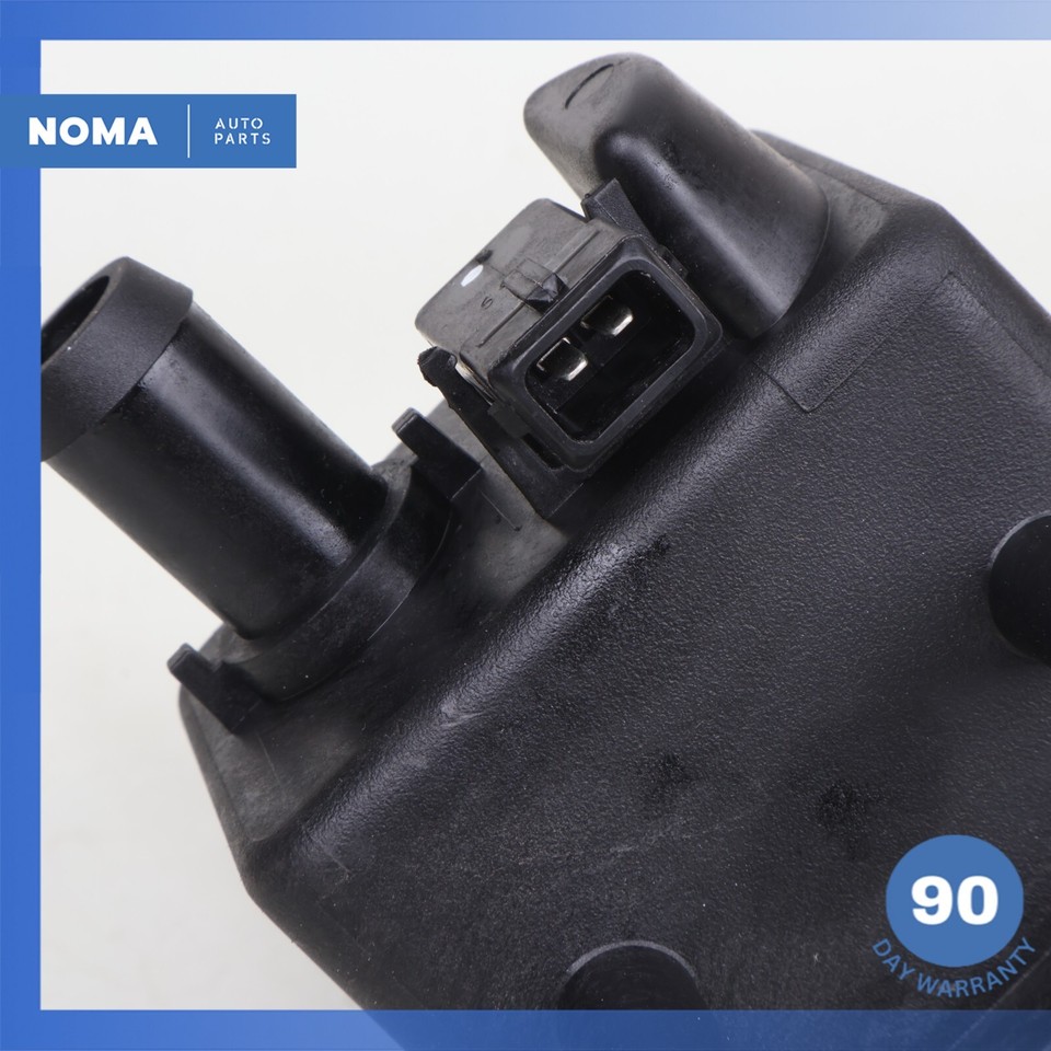 2002 Jaguar X100 XKR Expansion Tank Coolant Bottle Reservoir MJD4400BA ...